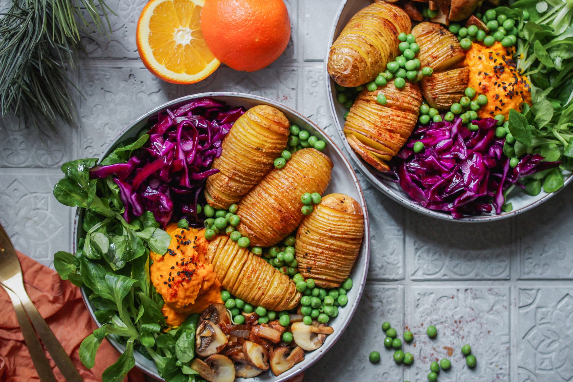 Awesome vegan "Winter Bowl" with Hasselback Potatoes • veggies | vegan